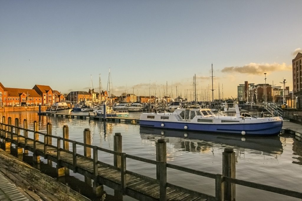 Home - Quality Accommodation at The Cornmill Hotel in Hull - 01482 589000
